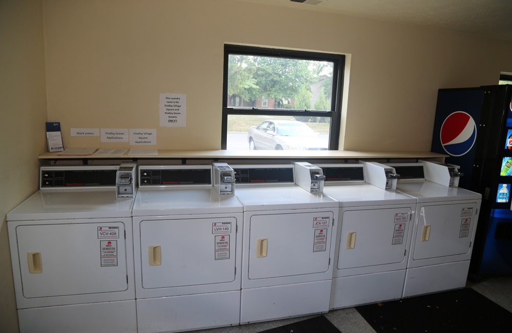 Findlay Village Square | Apartments in Findlay Ohio